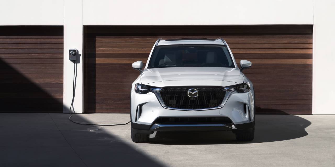 Electric Vehicles – EVs and PHEVs | Mazda USA | Mazda USA